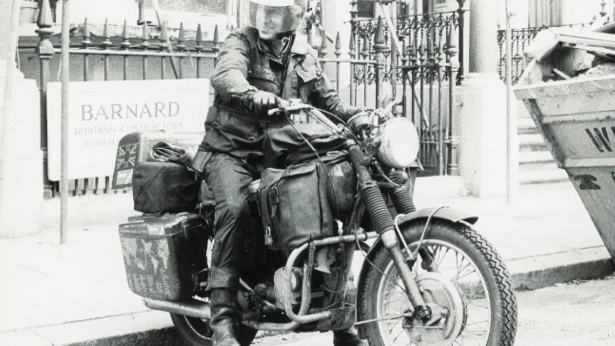 From My Notebooks In 1976: Sweating In Ceylon - Ted Simon - Jupitalia